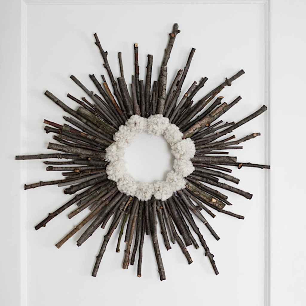 7 Twig Wreaths You Can Make For Autumn - Aubrys Crafts